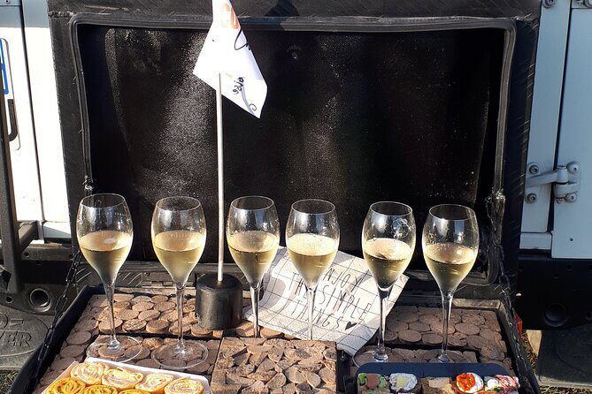 Sunset and champagne tasting in the vineyards - FAQ