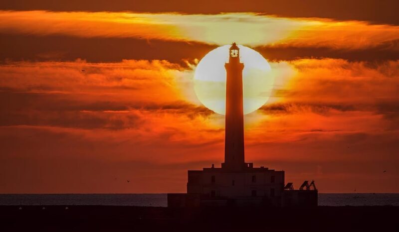 Sunset at the Island of S.Andrea Gallipoli - With aperitif - FAQ