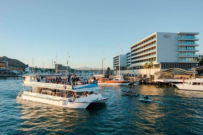 Sunset Boat and Shopping Tour Combo - The Itinerary in Detail