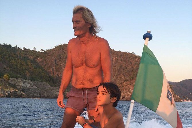 Sunset Boat Tour to Cinque Terre with aperitif on board - What’s Included and How It Enhances the Experience