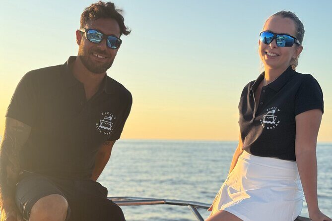 Sunset catamaran tour: Aperitif on the boat in Palermo - FAQs