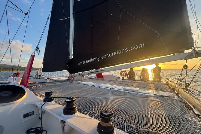 Sunset Cruise in Raiatea Sailinity - Key Points