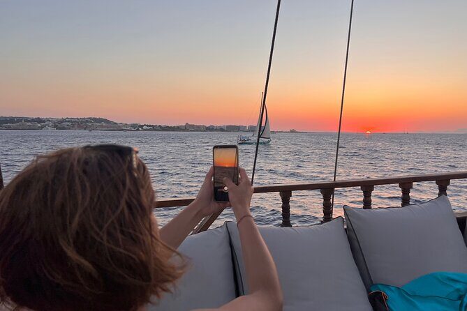 Sunset Cruise with Greek BBQ & Unlimited Aperol Spritz, Beer Wine - Who Will Love This Cruise?