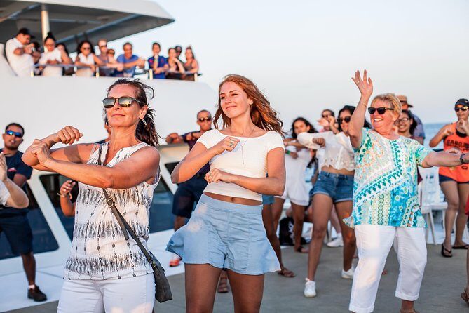 Sunset Dinner Cruise in Cabo San Lucas - Food, Drinks, and Value