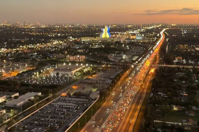 Sunset Helicopter Tour around Hard Rock Guitar, Cities & Beaches - The Experience at a Glance