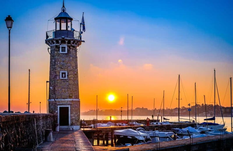 Sunset in Desenzano: Local Walking Tour, Boat Ride & Drink - Key Points