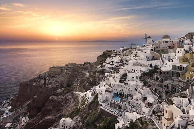 Sunset In Oia & Traditional Villages Bus Tour - Transportation and Group Size: What It Means for You