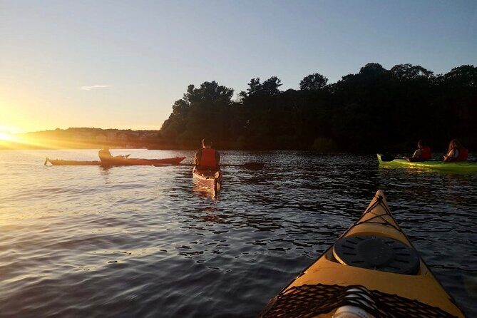 Sunset Kayak Tour in Central Stockholm and Swedish Fika - FAQs