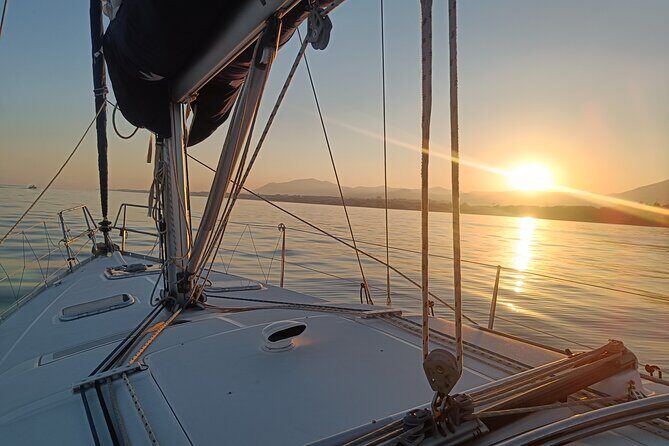 Sunset on Private Sailing boat Puerto Banus Marbella (10 pax) - Why Travelers Love This Tour