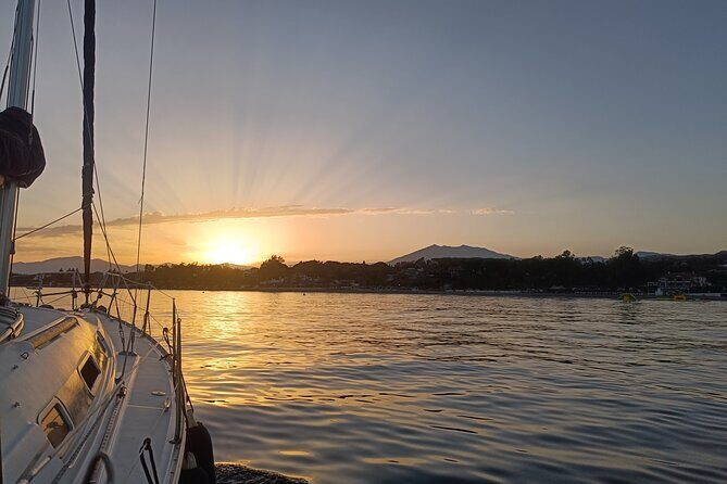 Sunset on Private Sailing boat Puerto Banus Marbella (10 pax) - FAQ