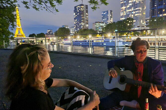 Sunset Picnic with View of Eiffel Tower and Live Music - The Live Music & Cultural Touch