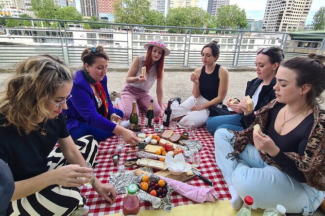 Sunset Picnic with View of Eiffel Tower and Live Music - Who Is This Tour Best Suited For?