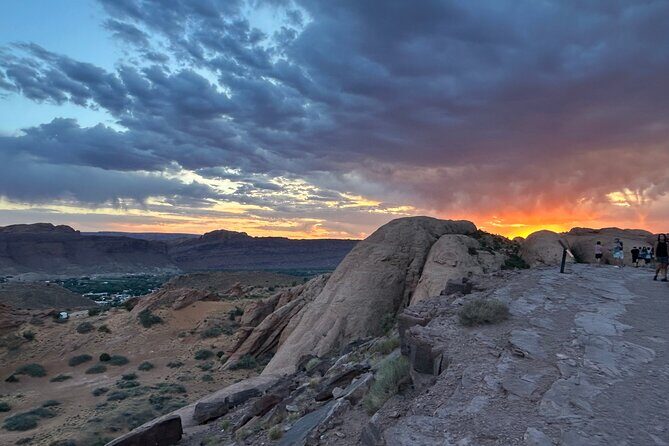 Sunset Private Off-Road Jeep Tour in Moab - FAQs