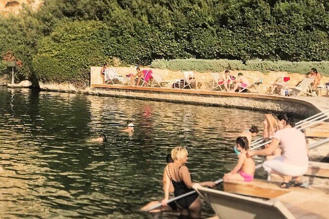 Sunset Private Tour to Poseidon Temple & Vouliagmeni Thermal Lake - Exploring the Itinerary in Detail