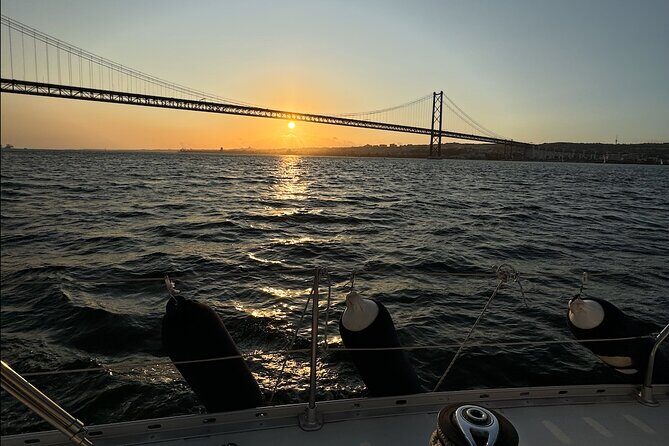 Sunset sailboat tour in Lisbon with green wine - An In-Depth Look at the Sunset Sailboat Tour