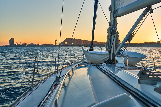 Sunset Sailing Cruise in Barcelona led by Young & Local Captain - Wrapping Up
