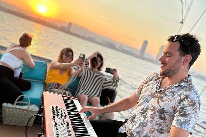Sunset Sailing in Barcelona & Live Music by Aperol - Who Will Love This Tour?