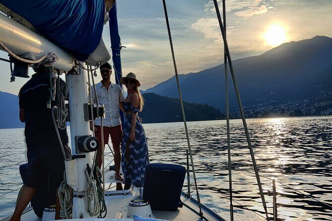 Sunset sailing on lake Como with Private Skipper - FAQ