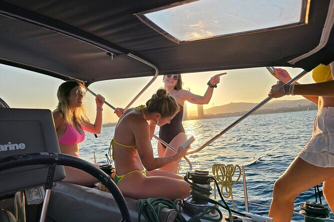 Sunset Sailing Tour in Barcelona - FAQ