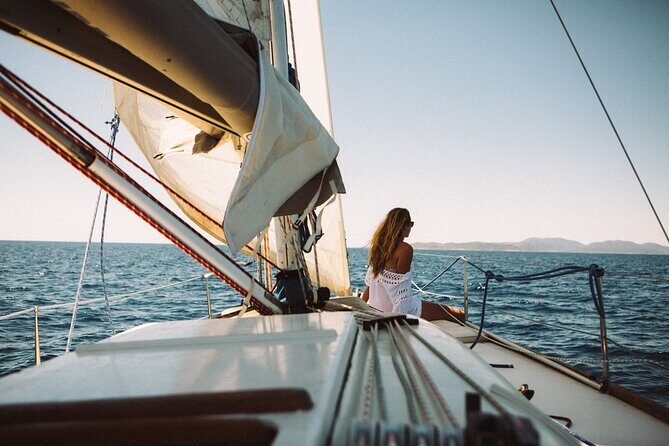 Sunset Sailing Tour on the Pakleni Islands - Detailed Breakdown of the Itinerary