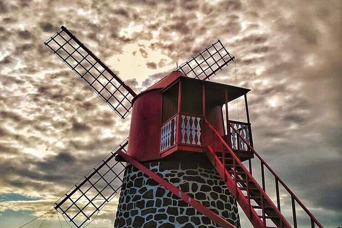 Sunset tour with regional dinner - What Travelers Love About This Tour