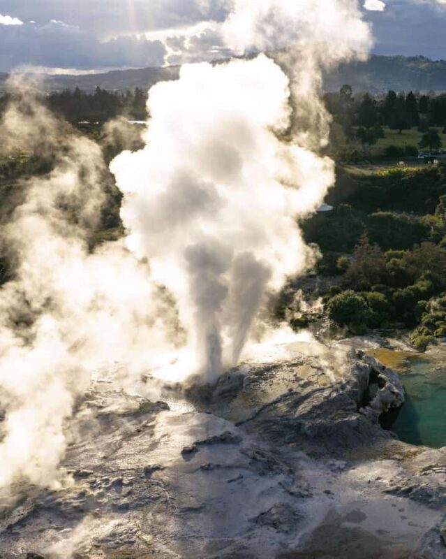 SUPER DEAL: Ruakuri Caves, Te Puia Rotorua & Blue Springs - Why Choose This Tour?