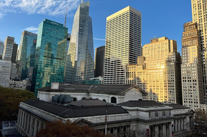 Super Hero Tour in New York City - Key Points