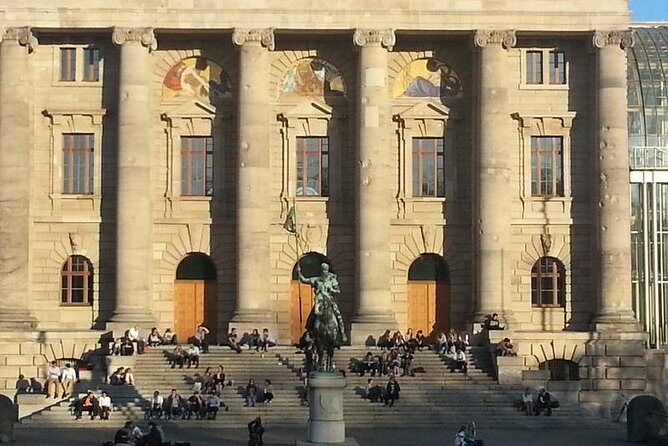 Superior E-Bike Tour incl. 3rd Reich Sites & a beer Garden Stop - Key Points