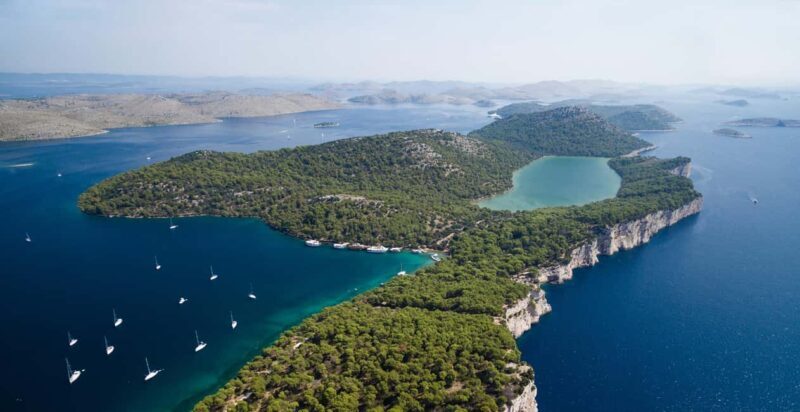 SURPRISE TOUR KORNATI & TELASCICA Boat Tour(po Polsku) - Lunch and Relaxation on the Water