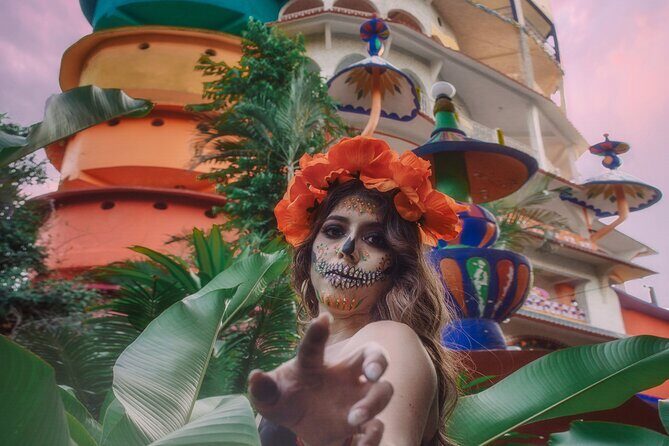 Surrealist Garden of Edward James, Castle of Health and Xilitla Nativity - The Downside(s)