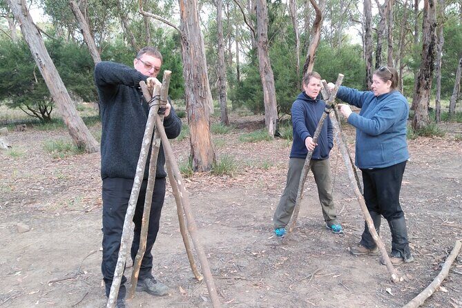 Survival Course & Basic Bushcraft Learning to Survive in the Wild - What You Can Expect from the Tour