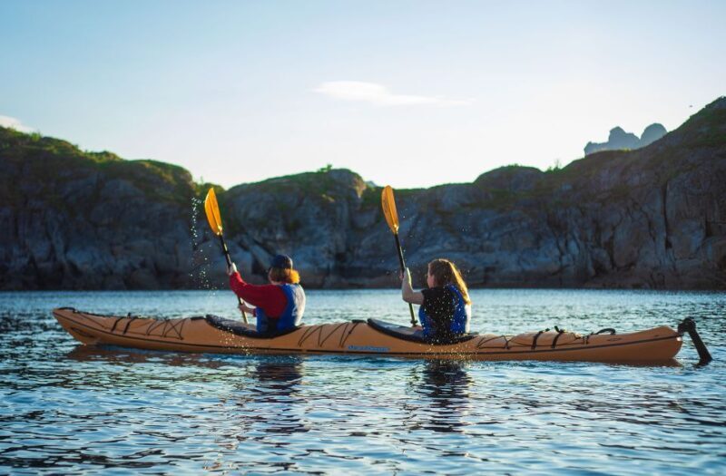 Svolvær: Evening Kayaking Adventure - Exploring the Experience: What You Can Expect