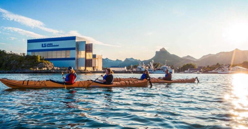 Svolvær: Evening Kayaking Adventure - Who Is This Tour Best For?