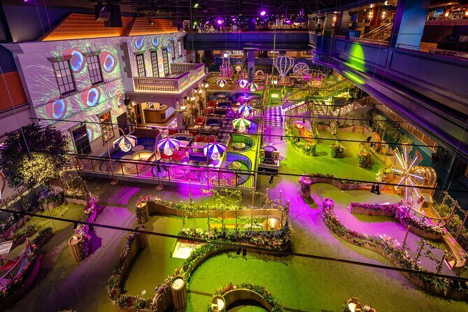 Swingers Indoor Mini Golf at Mandalay Bay - FAQ