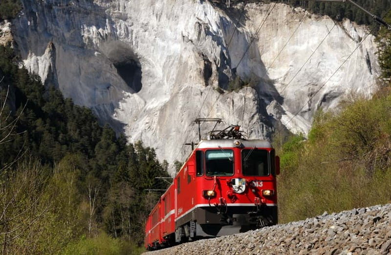 Switzerland: Train, Bus, Boat Travel Pass Flex - Value for Money