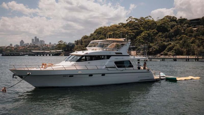 Sydney: 2-Hour Morning Luxury Yacht Cruise with Drinks - Key Points
