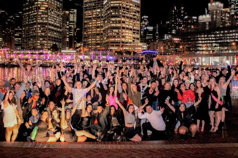 Sydney: Big Night Out Pub Crawl with Local Party Hosts - Key Points