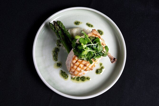 Sydney CABARET Dinner Cruise - Who This Cruise Is Best For