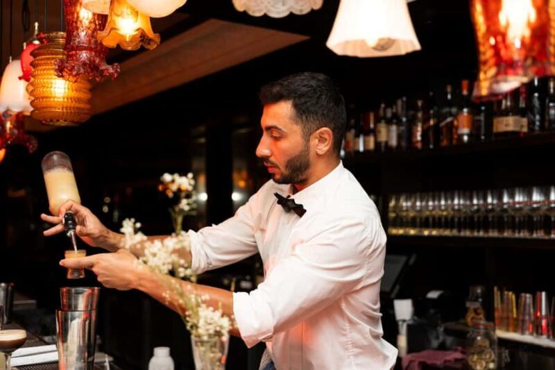 Sydney: Cabaret Dinner Show at the Honeycomb Club - The Venue and Atmosphere