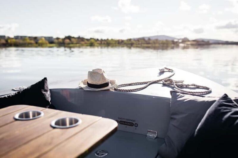Sydney: Electric Boat Rental from Cabarita Point - The Value of the Experience