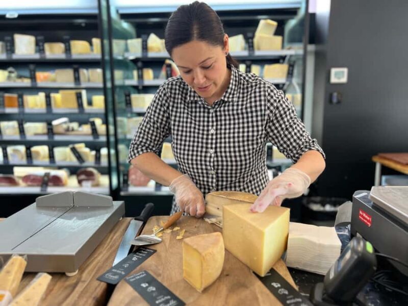 Sydney: Food Tour in Surry Hills with 8 Local Food Tastings - Who Will Love This Tour?