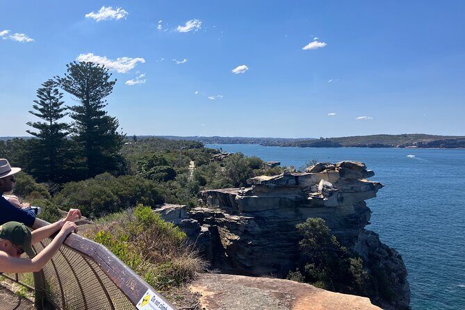 Sydney Half Day Luxury Private Tour - Bondi Beach: The Iconic Shoreline