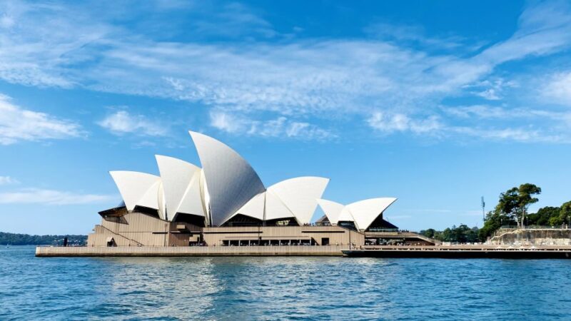 Sydney Half Day private tour: see Opera House, Bondi Beach - Who Will Love This Tour?