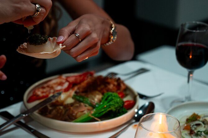 Sydney Harbour: 2h Glass Boat Dinner Cruise with Wine Pairing - Culinary Experience: Gourmet Food and Wine Pairings  