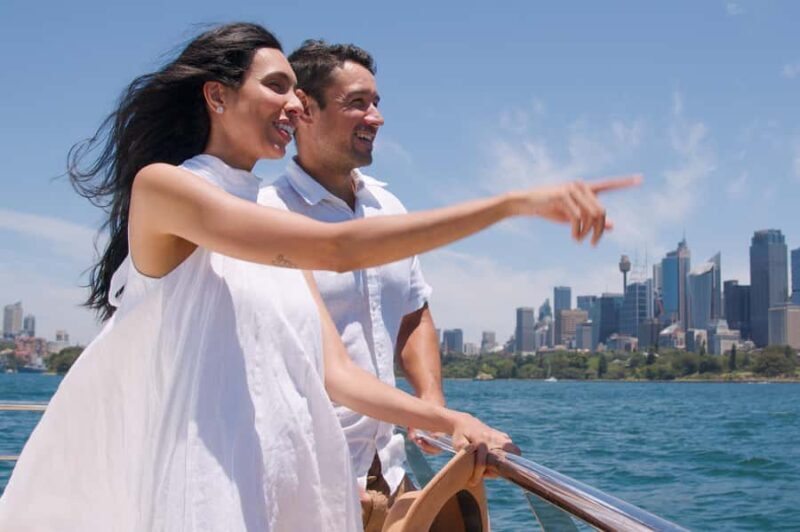 Sydney Harbour Sightseeing Cruise from Circular Quay - Key Points