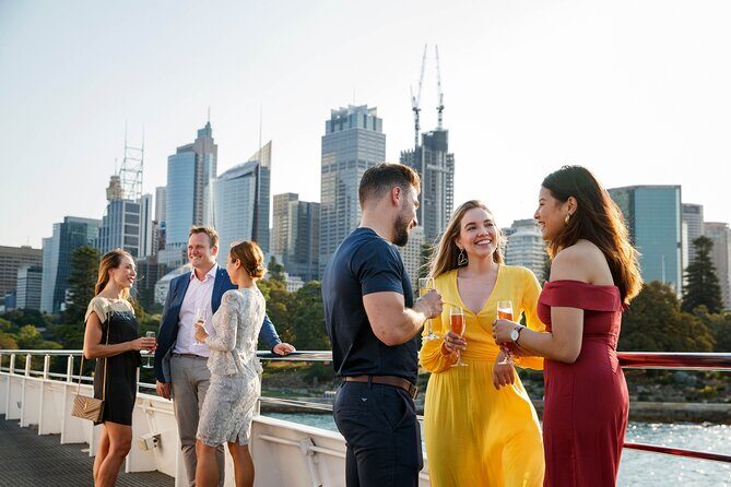 Sydney Harbour Sunset Dinner Cruise from Circular Quay - FAQ