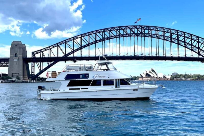 Sydney: Intimate Vivid Harbour Cruise with Canapes - Exploring the Experience: What to Expect on Your Vivid Harbour Cruise