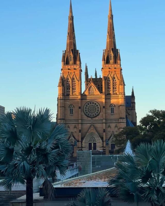 Sydney: Private Full-Day City Tour with Local Expert Guide - Key Points