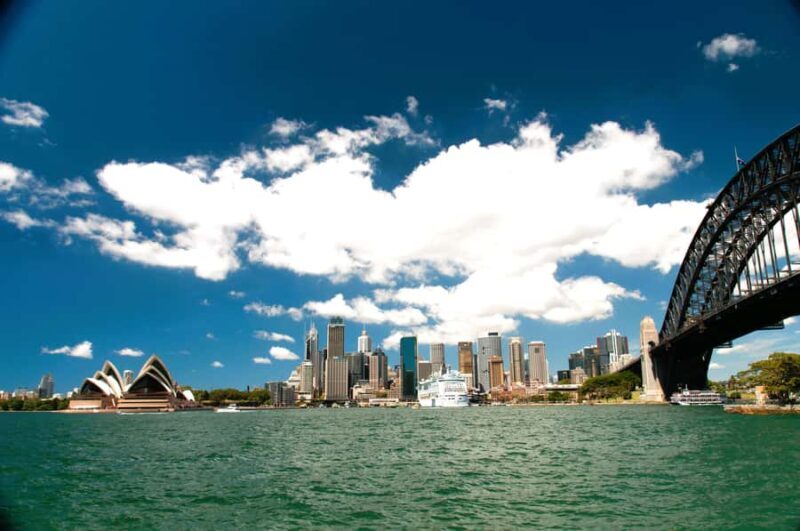 Sydney: Private Tour with Photography plus a Harbour Cruise - Key Points