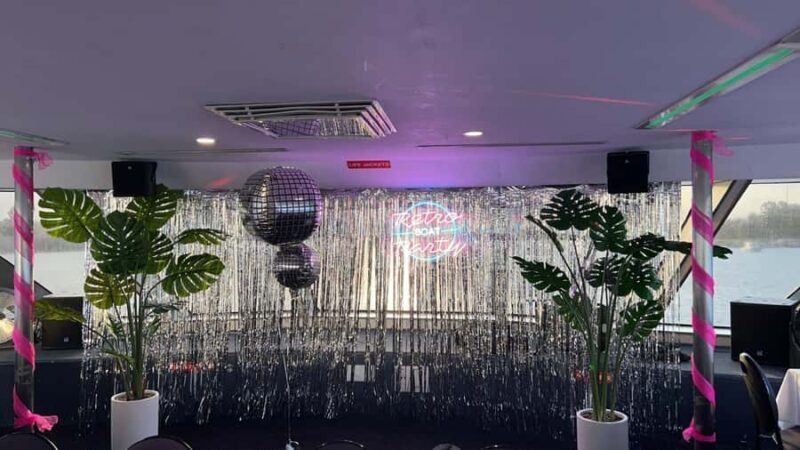 Sydney: Retro Party Cruise in Sydney Harbour with Snacks - What to Expect from the Retro Party Cruise